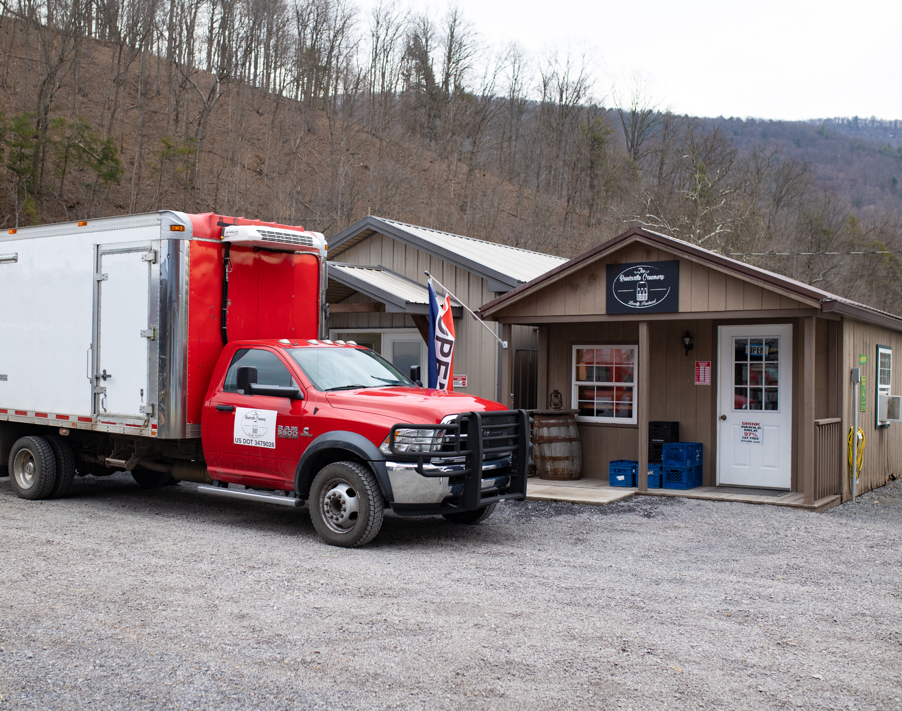 Deliciously Fresh Milk and Dairy Products | The Reedsville Creamery